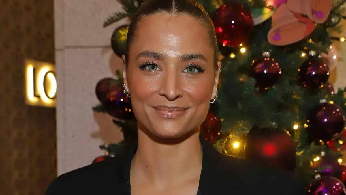 Amira Aly: Die Kärntner Moderatorin feiert heuer XXL-Weihnachten